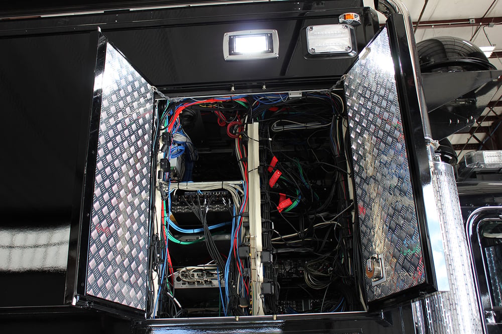 Technology Refresh & Refurbishment | Frontline Communications